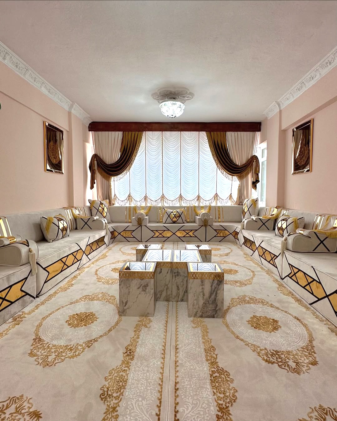 M11- Cleopatra's Lounge - Diwan Zane | Premium Turkish & Arabic Diwans ...
